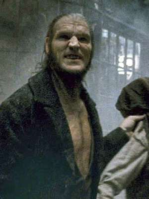 10 Fenrir-Greyback • TYČÍČO.cz